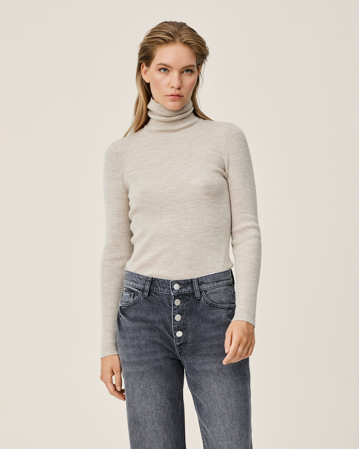 MSCH Umi Ada Straight Jeans - Grey Wash – OFF THE RAC